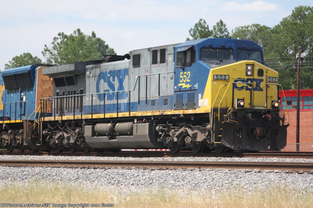 CSX 552